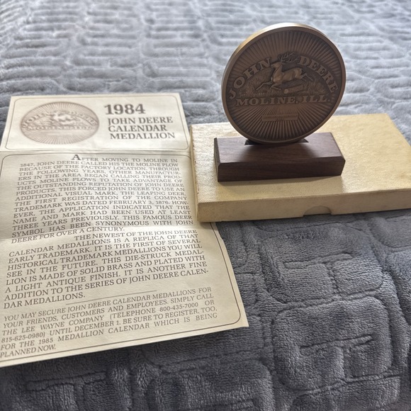 John Deere | Art | John Deere 984 Calendar Medallion With Box And ...